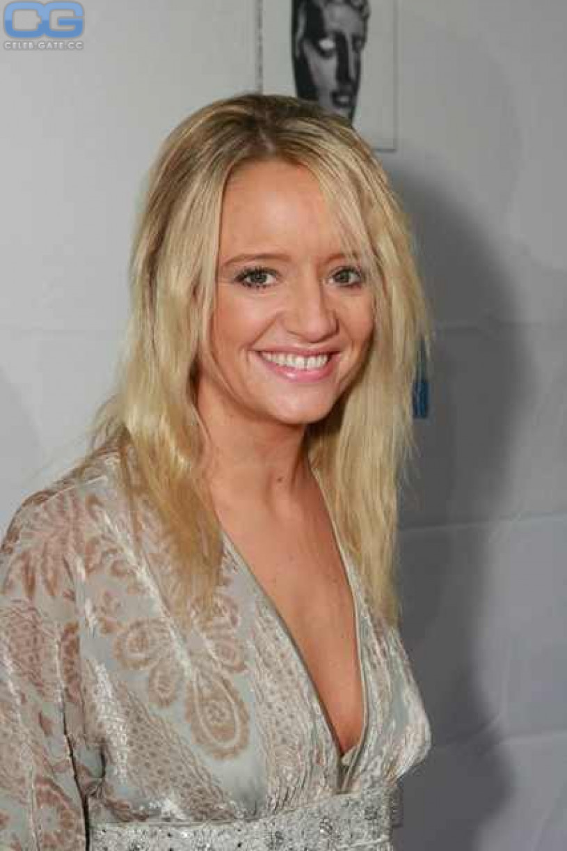 Lucy Davis nude, pictures, photos, Playboy, naked, topless, fappening