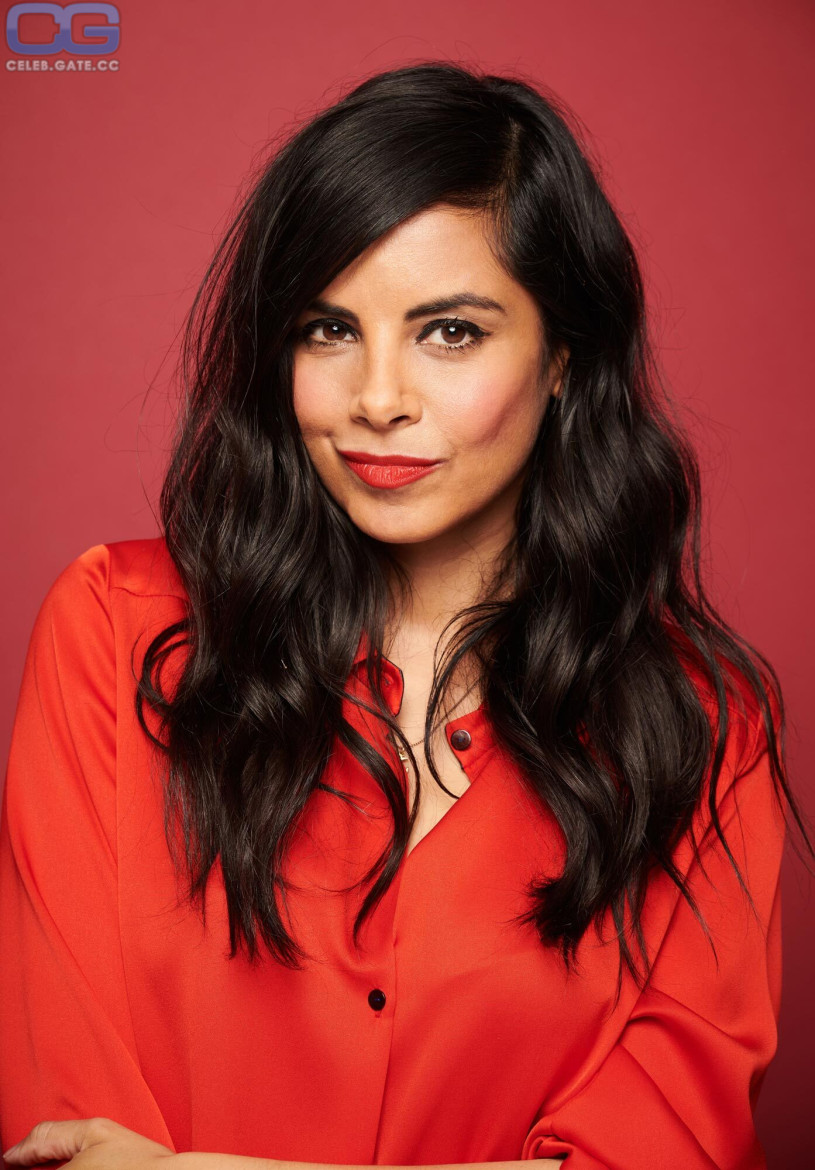 Collien Ulmen Fernandes nackt, Nacktbilder, Playboy, Nacktfotos, Fakes ...